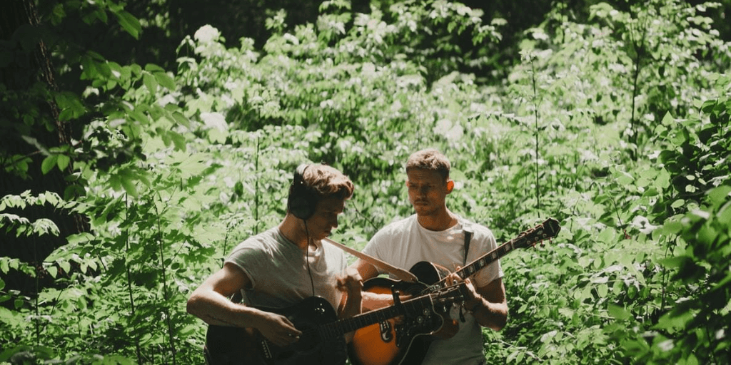 How and Why Christians Worship with Music (Biblical Examples)