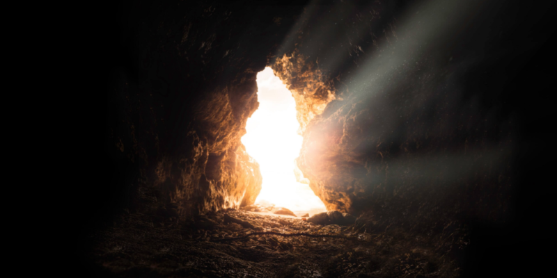 Is It Biblical For Christians to Pray for the Dead?
