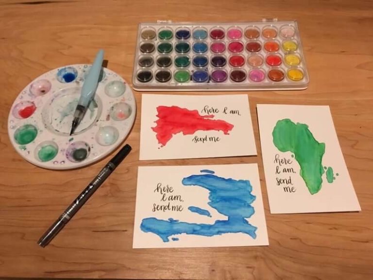 4 Ways to Make Missionary Prayer Cards & Examples to Help